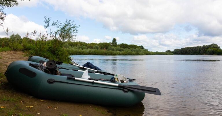 How to Easily Transport Your Inflatable Raft to the Water